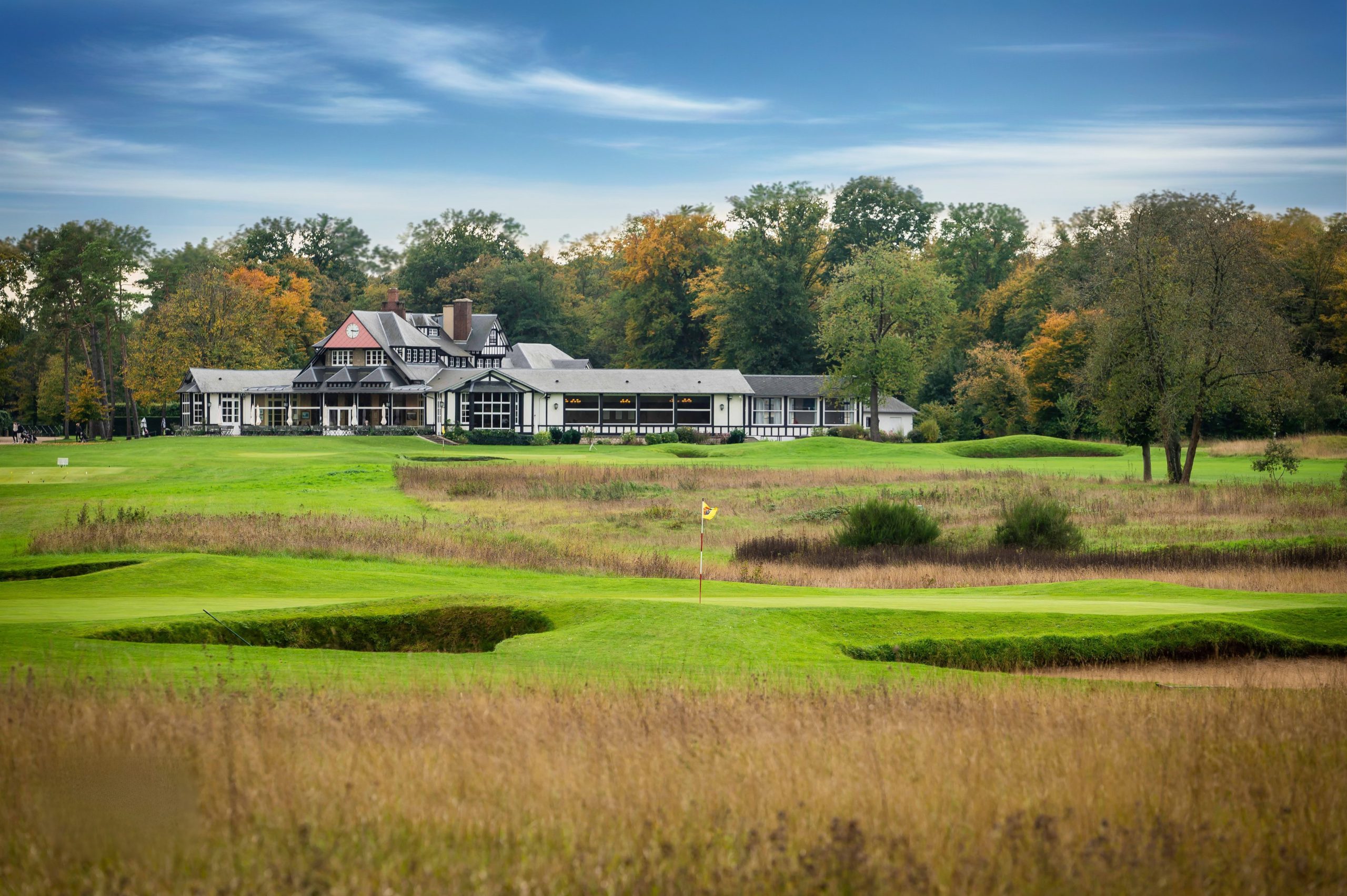 Contact us - Paris Golf Pass